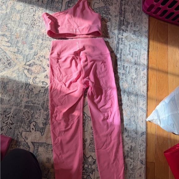 Wilo The Label | Pants & Jumpsuits | Wilo Gym Set Size Medium | Poshmark